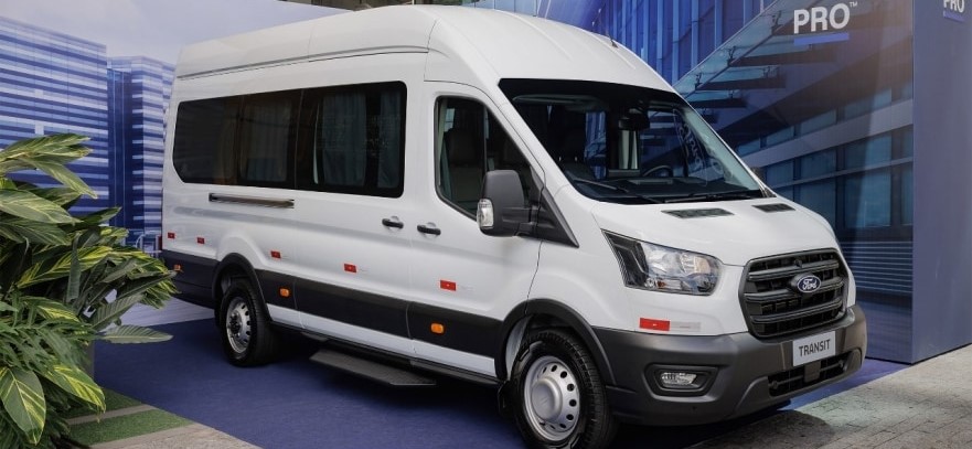Nova Ford Transit chega com mais versões, equipamentos e garantia ...